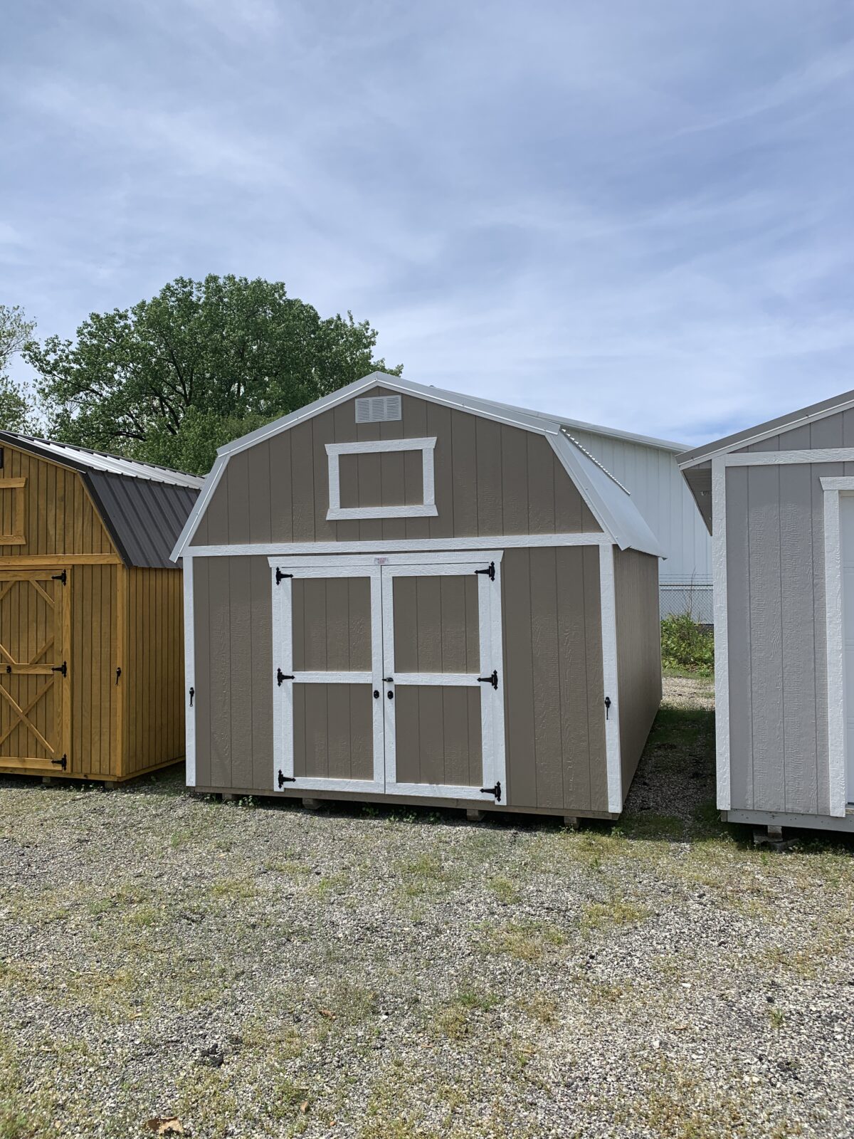 12×20 Lofted Barn (painted) #5851 Rent to Own $292 – Diamond Buildings
